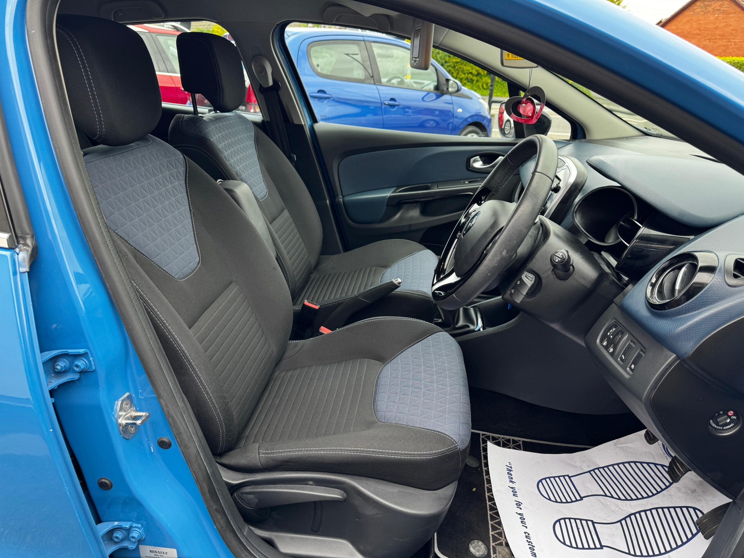 RENAULT CLIO IV – Brandlesholme Autos